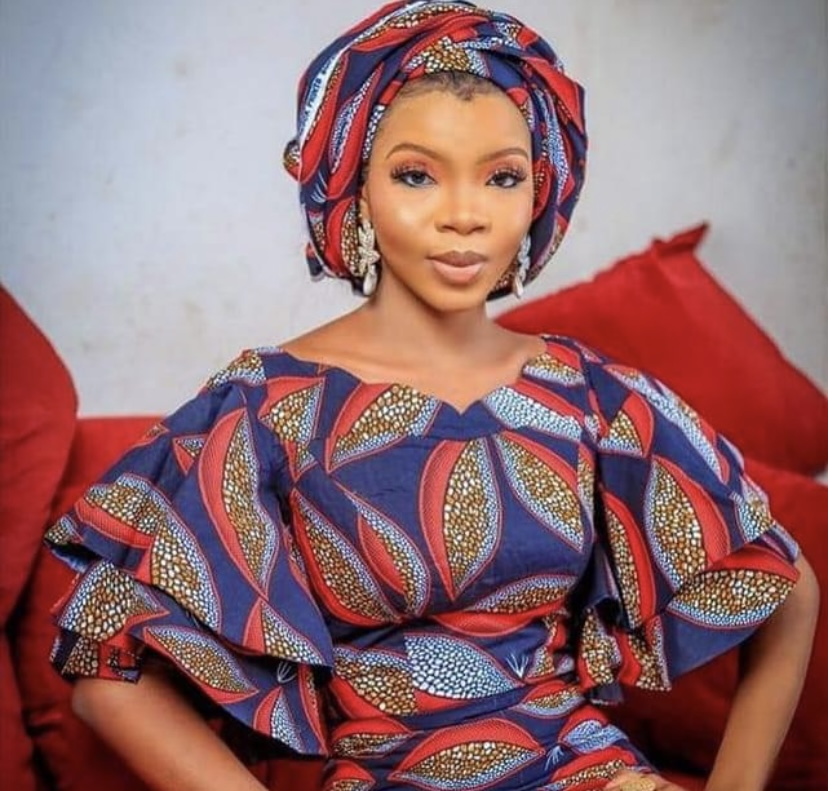 Ana Tuhumar Jarumar Kannywood Amal Umar Da Laifin Damfara Da Bada Cin ...